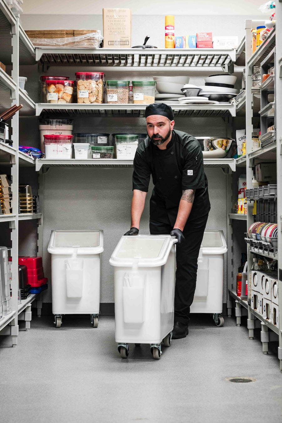 Cambro – Russell Hendrix