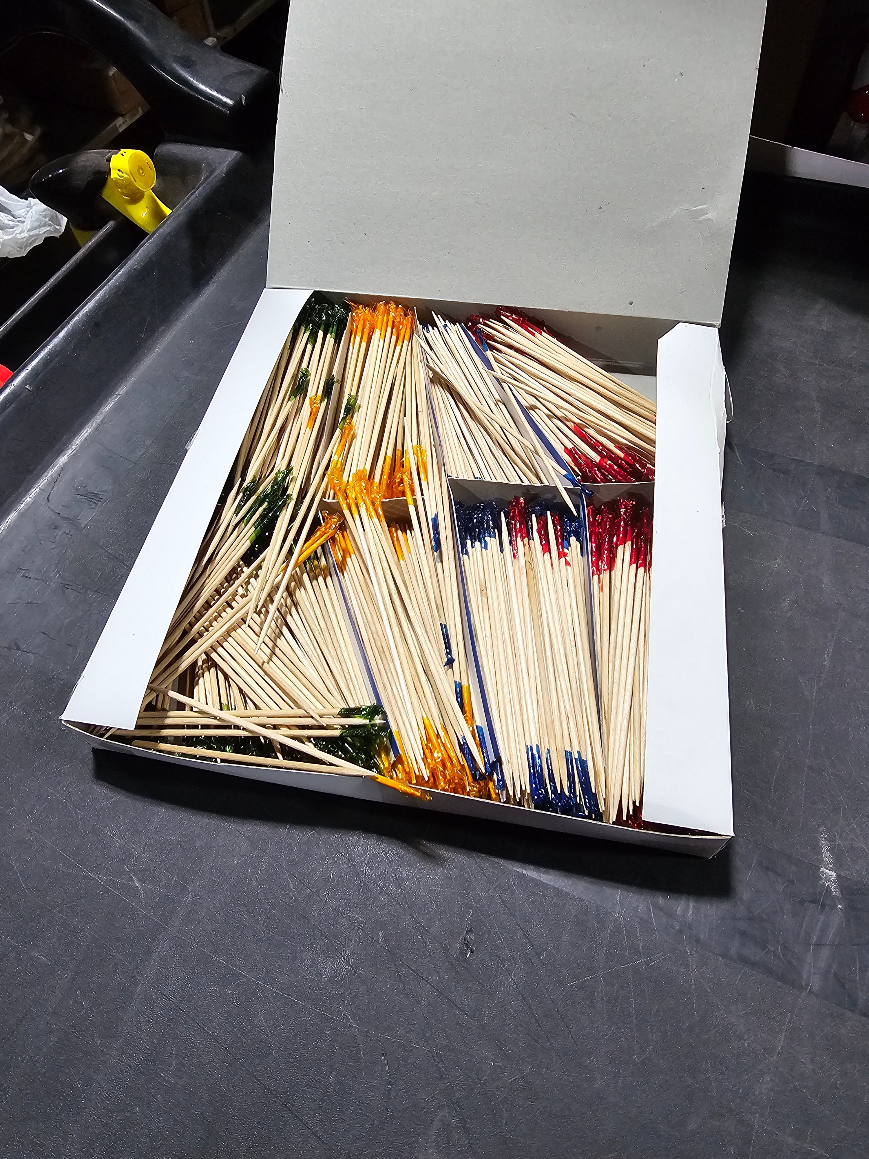 Johnson Rose | Frilled Toothpicks, 4", Multiple Colours (1000-pack), F ...